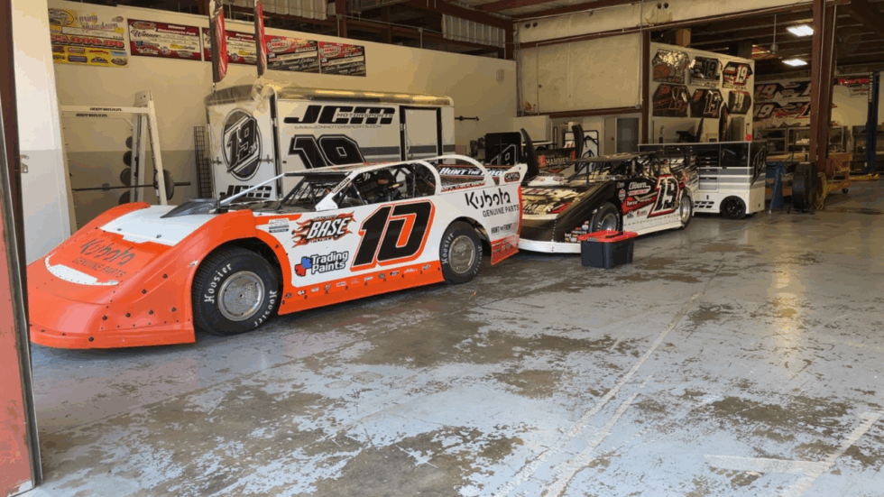 Jonathan Joiner Explains What Happened That Caused Hunt The Front To ...